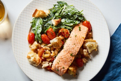 Roasted Salmon with White Beans, Creamy Spinach, and Croutons | Safeway