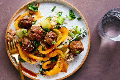 Teriyaki Beef Meatballs with Bok Choy and Bell Pepper | Safeway